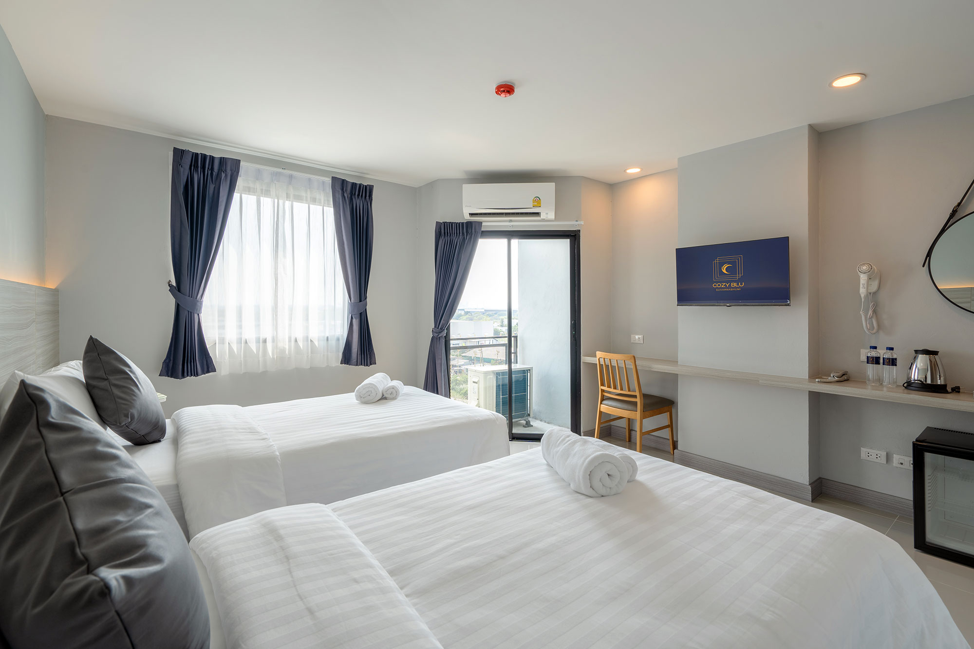 Home - Cozy Blu Hotel - Suvarnabhumi